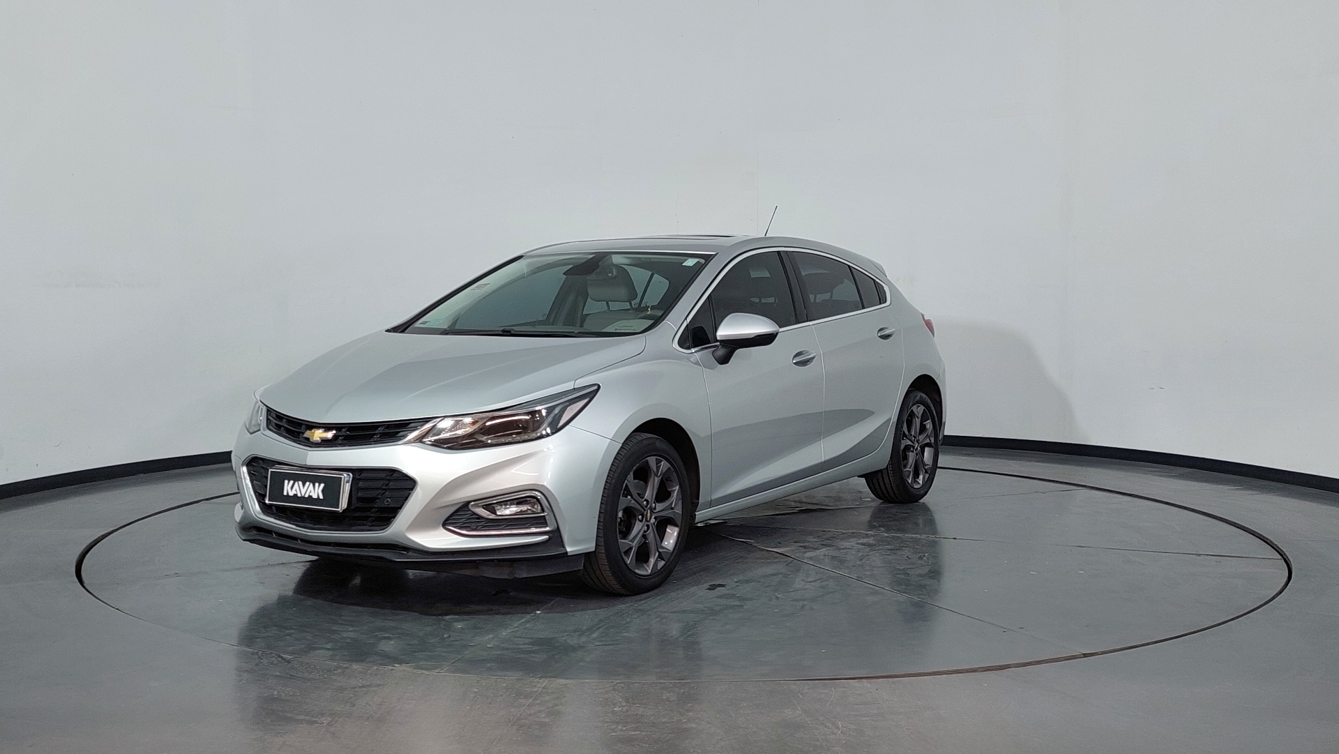 Autos Chevrolet Cruze Ii 1.4 T LTZ MT Hatchback 2017 usados | KAVAK ...