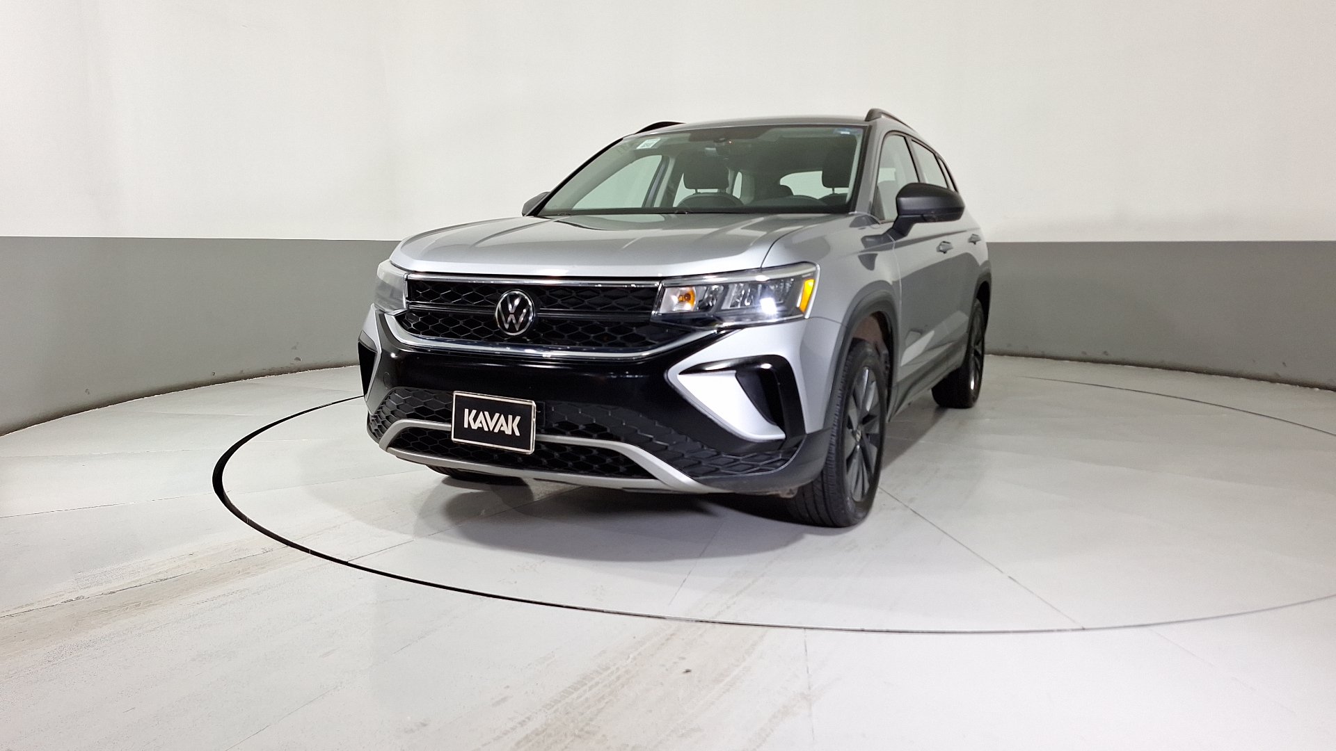 Autos Volkswagen Taos 1.4 TSI TRENDLINE AUTO Suv 2023 usados | KAVAK México