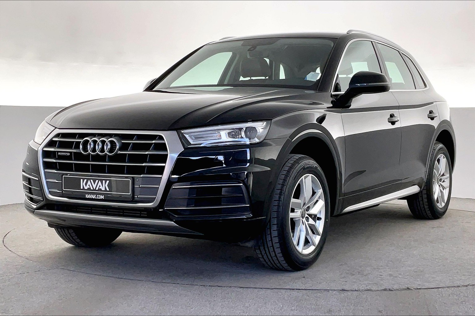 Used Audi Q5 45 TFSI QUATTRO BASIC Suv 2017 Cars for Sale | KAVAK UAE