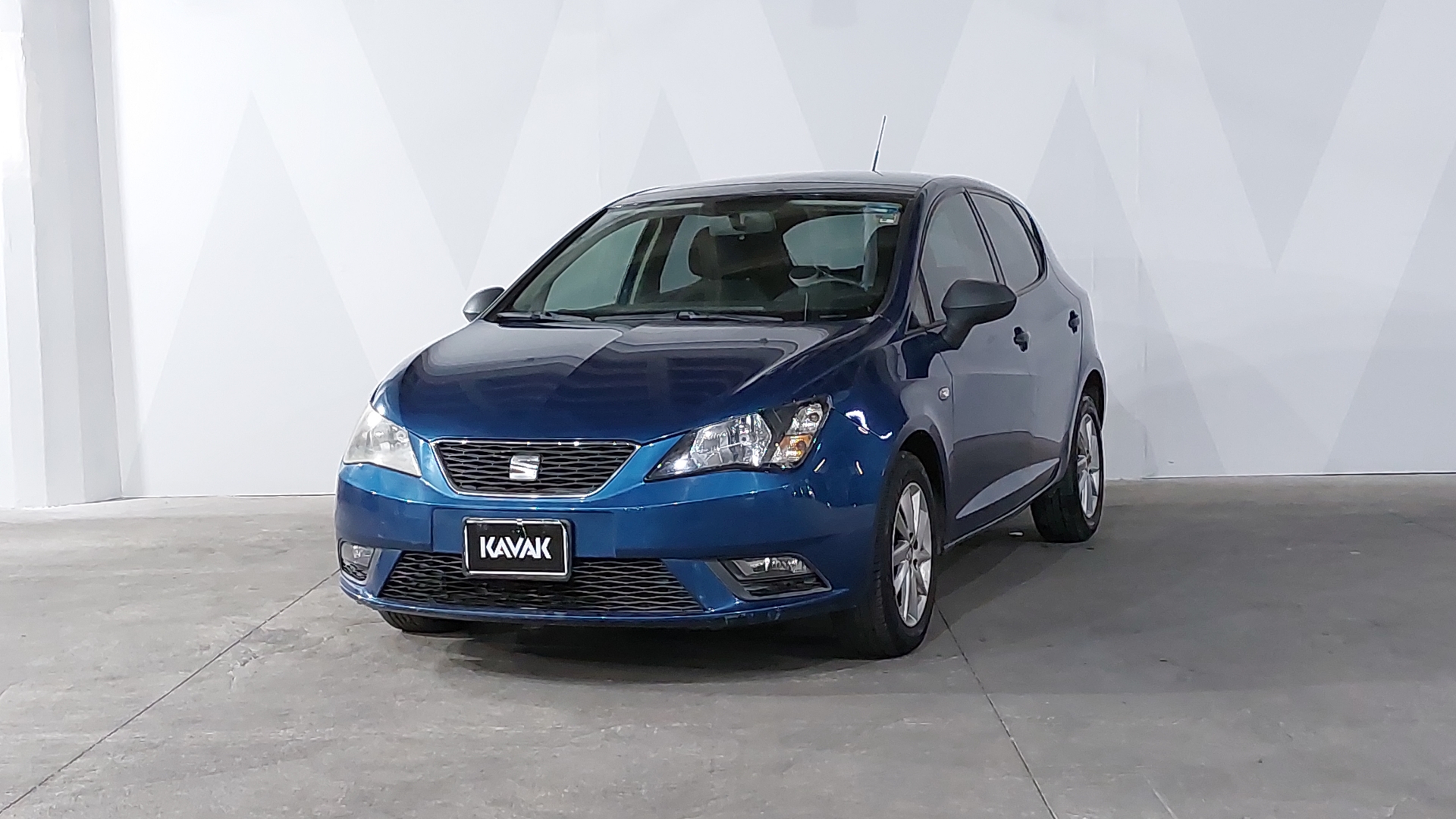 Autos Seat Ibiza 1.6 REFERENCE MT Hatchback 2017 usados | KAVAK México