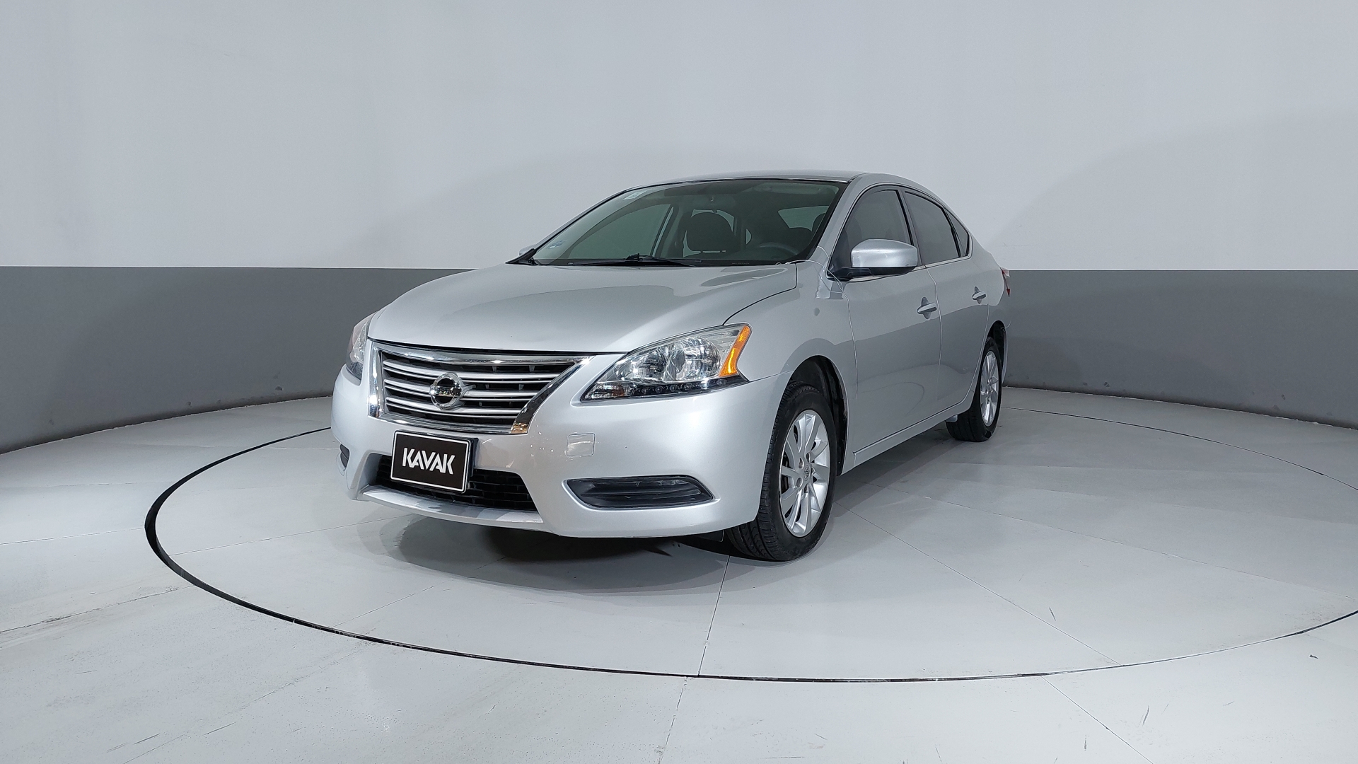 Autos Nissan Sentra 1.8 SENSE CVT Sedan 2016 usados | KAVAK México