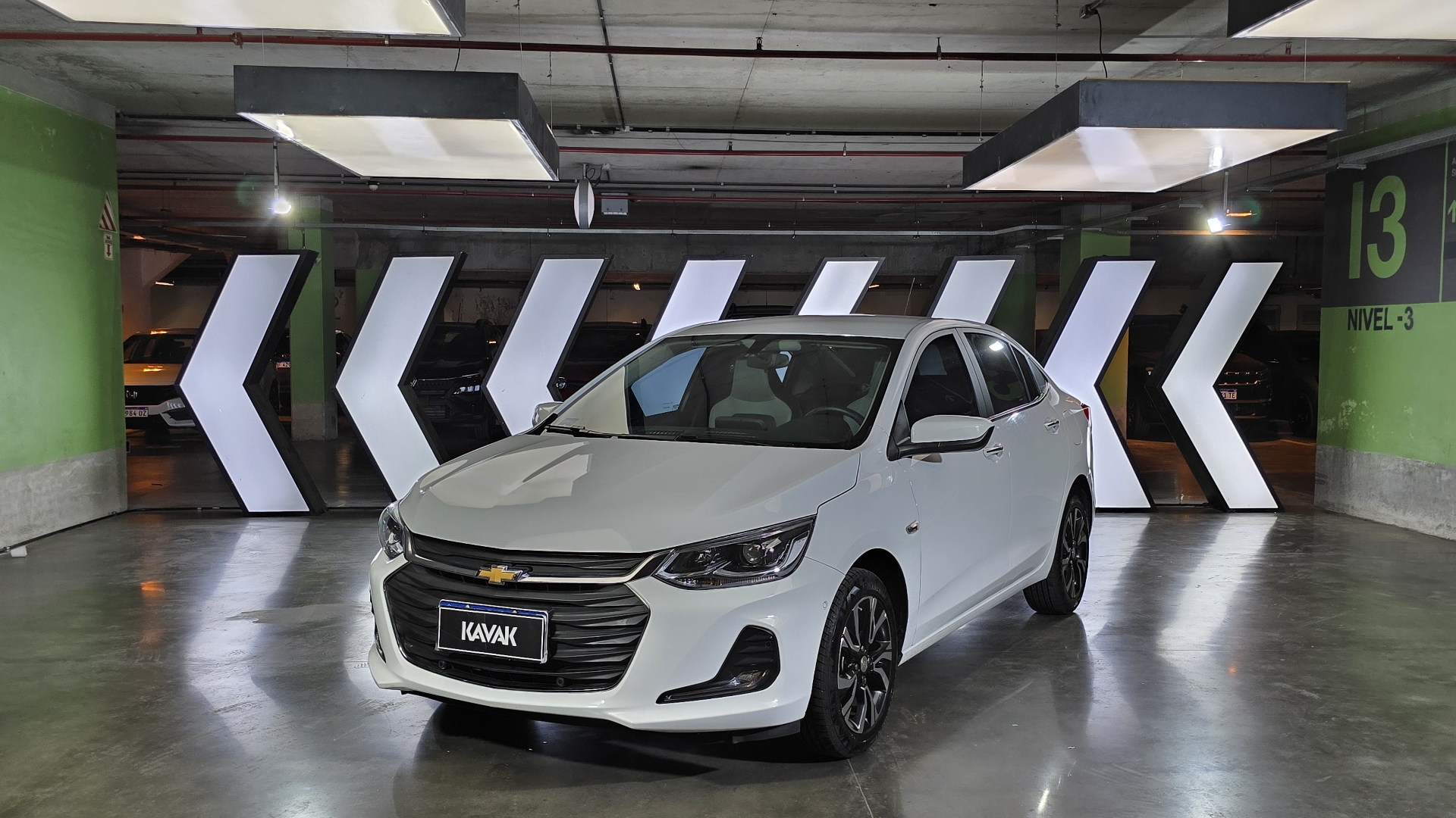 Autos Chevrolet Onix + 1.0 TURBO PREMIER AUTO Sedan 2024 usados | KAVAK ...