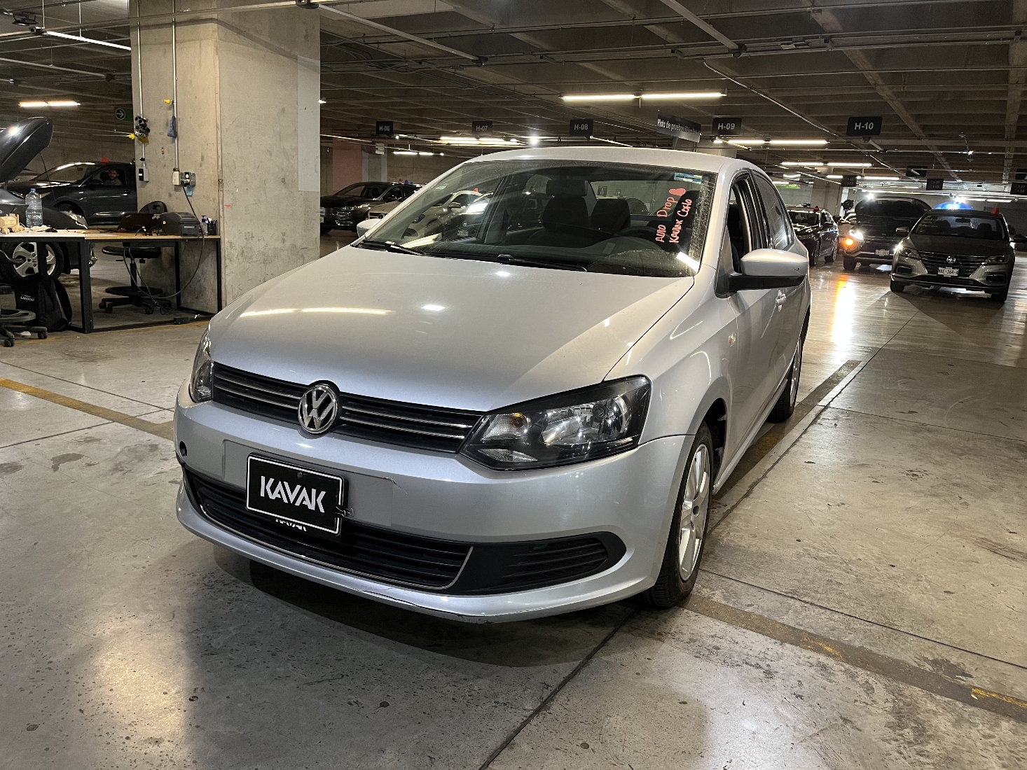 Autos Volkswagen Vento 1.6 ACTIVE TIPTRONIC Sedan 2015 usados | KAVAK ...