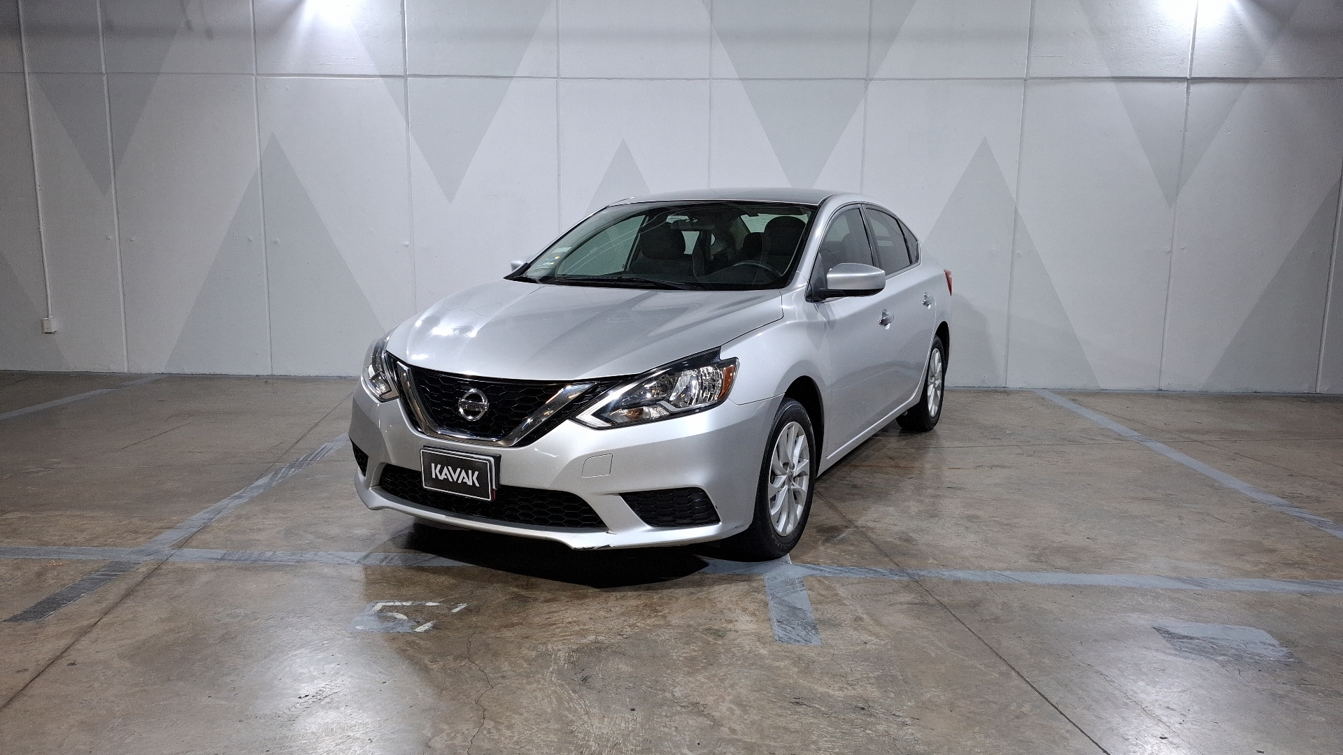 Autos Nissan Sentra 1.8 SENSE MT Sedan 2017 usados | KAVAK México