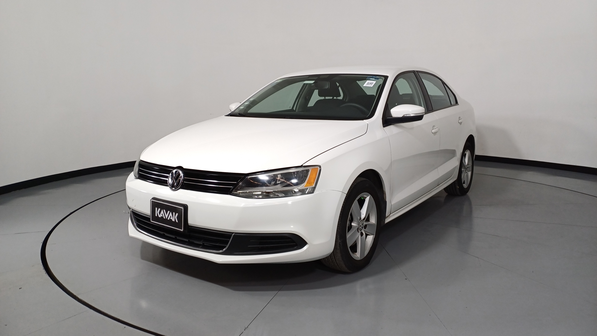 Autos Volkswagen Jetta 2.5 STYLE TIPTRONIC Sedan 2013 usados | KAVAK México