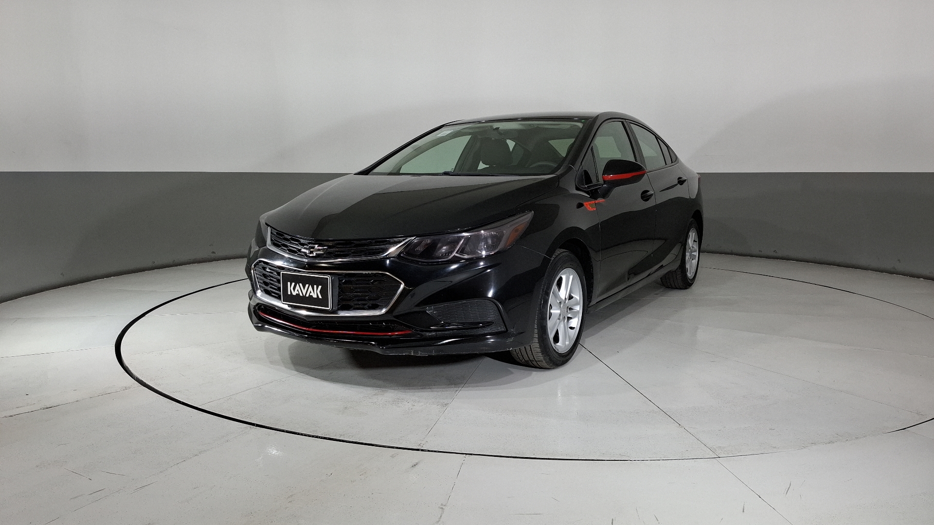 Autos Chevrolet Cruze 1.4 LS B TURBO AT Sedan 2017 usados | KAVAK México