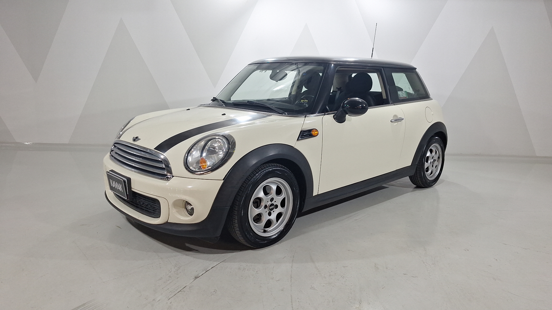 Autos Mini Cooper 1.6 COOPER CLASSIC AT Hatchback 2013 usados | KAVAK ...