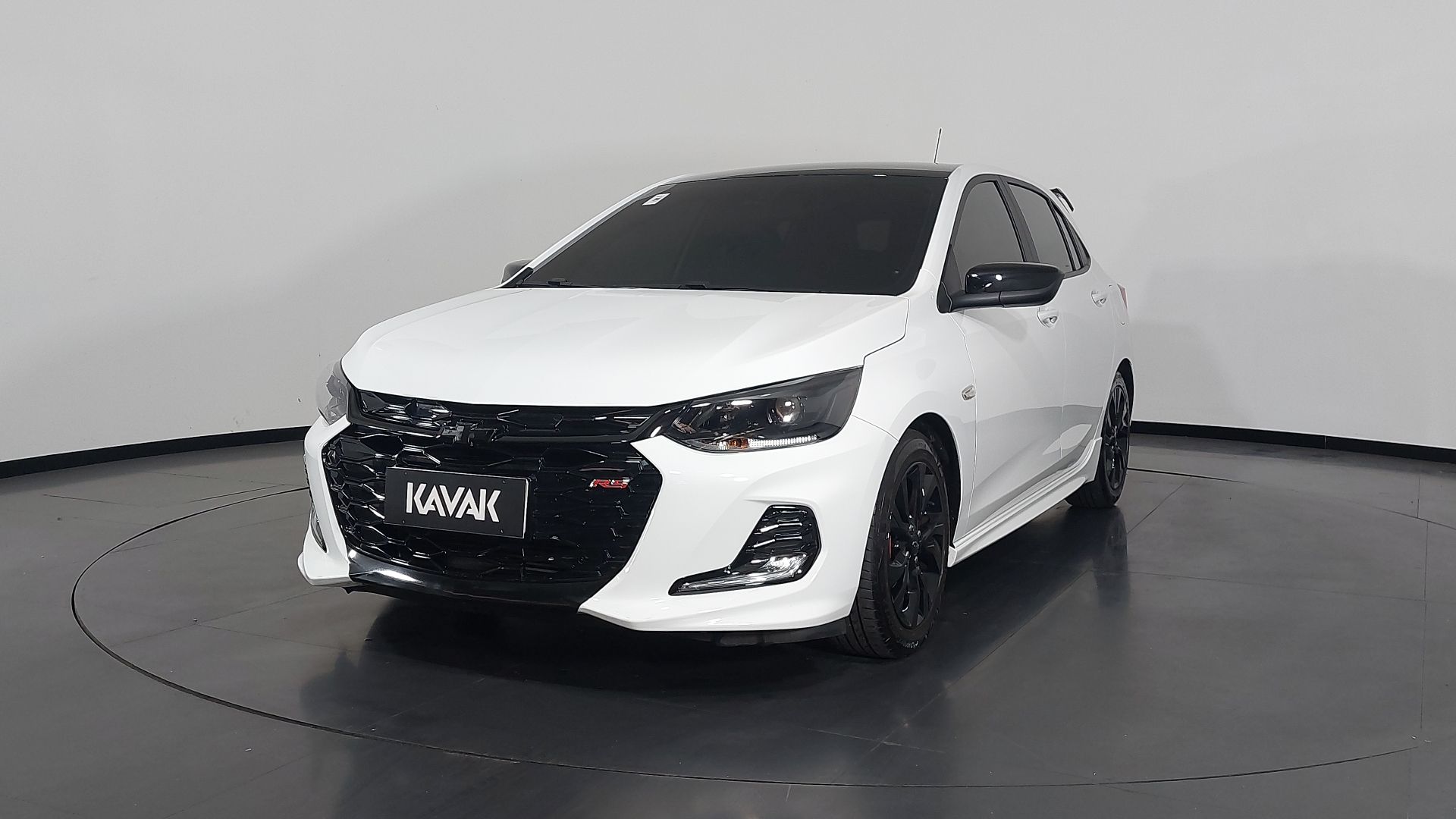 Carros Chevrolet Onix 1.0 TB RS AT Hatchback 2025 usados | KAVAK Brasil