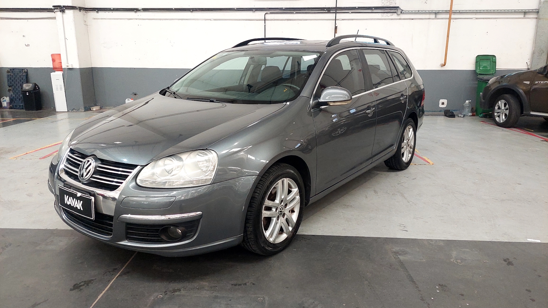Autos Volkswagen Vento VARIANT 2.5 ADVANCE 170 CV Wagon 2009 usados ...