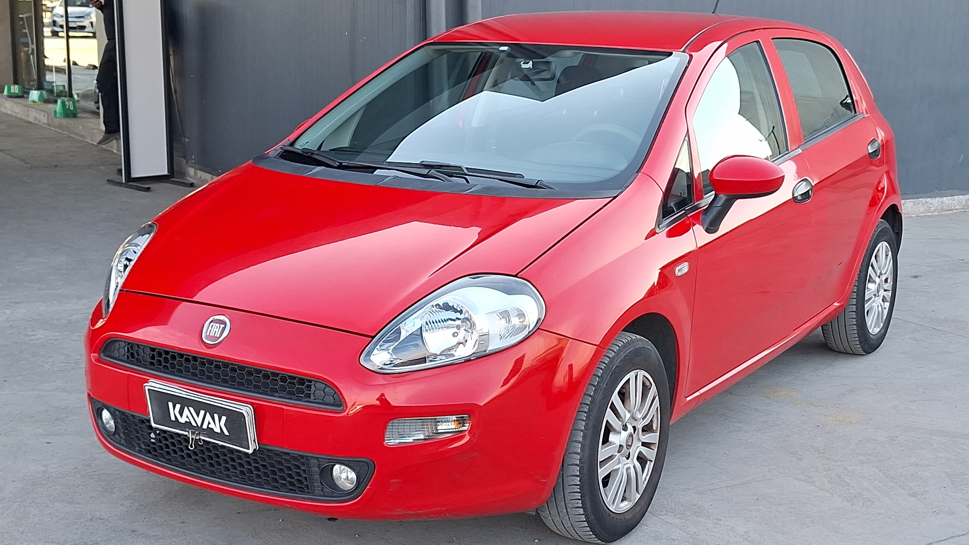 Autos Fiat Punto 1.4 PUNTO EASY Hatchback 2017 usados | KAVAK Chile