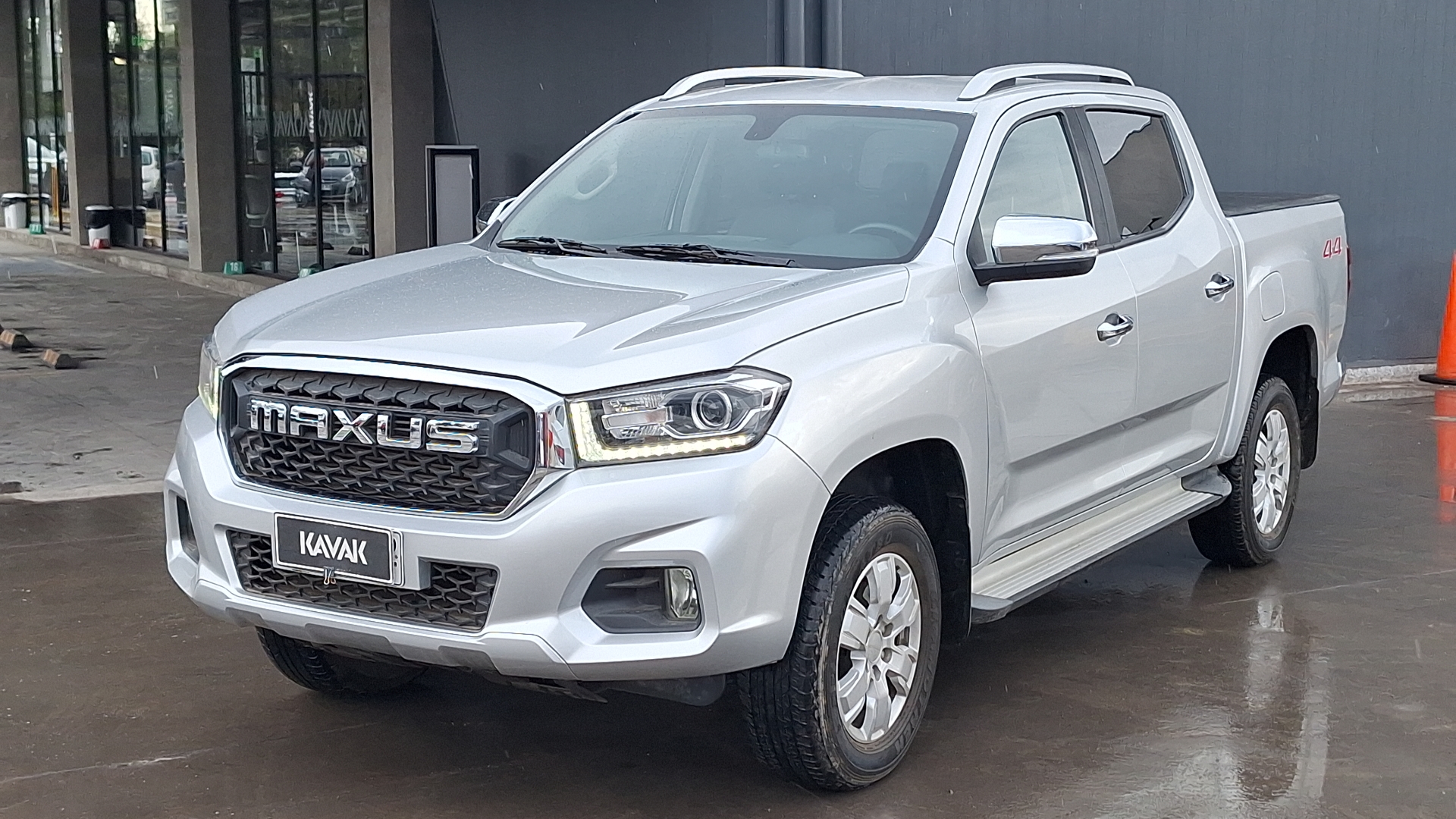 Autos Maxus T60 2.0D AUTO GLX 4WD Pickup 2023 usados | KAVAK Chile