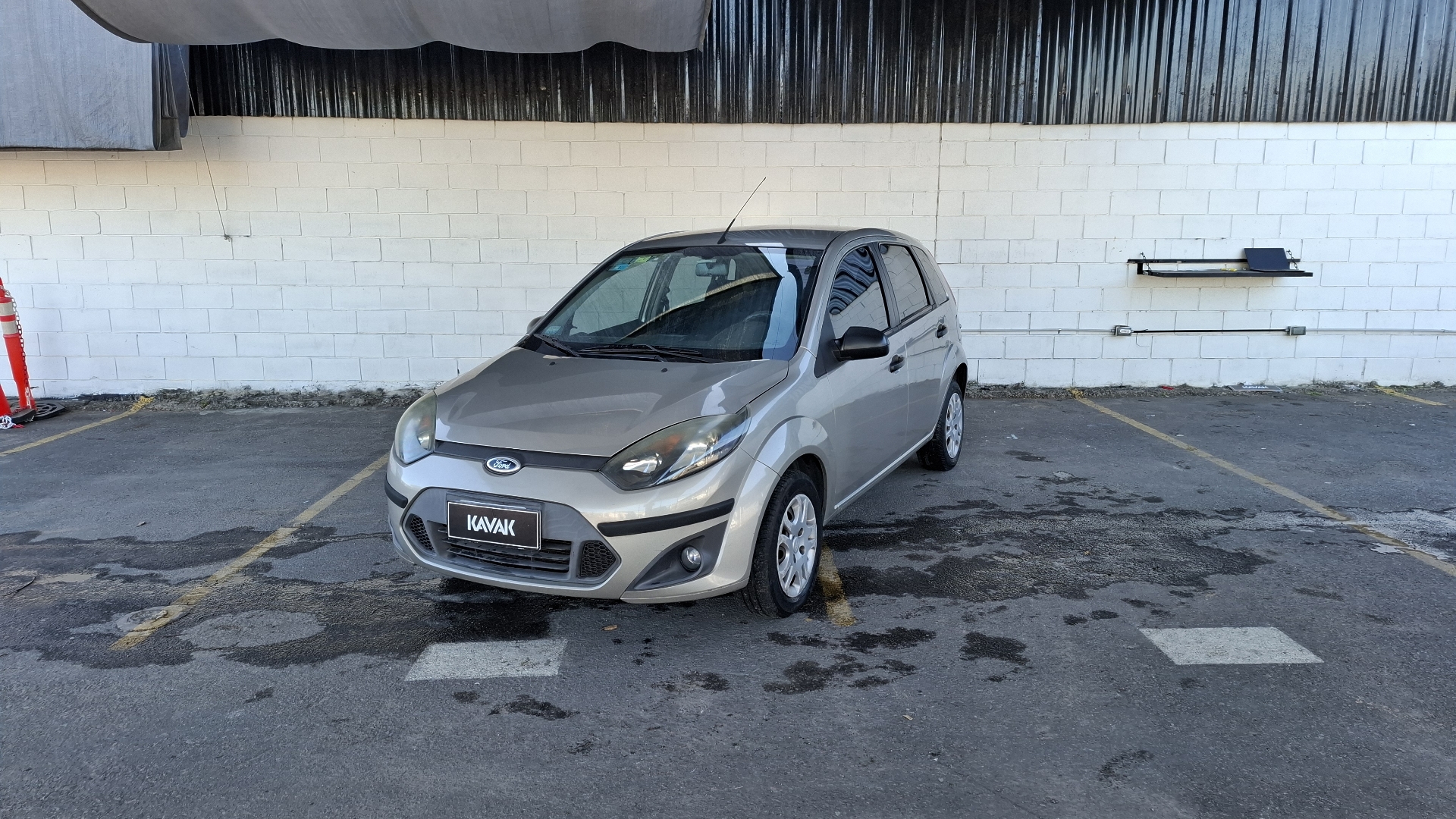 Autos Ford Fiesta 1.6 AMBIENTE PLUS Hatchback 2011 usados | KAVAK Argentina