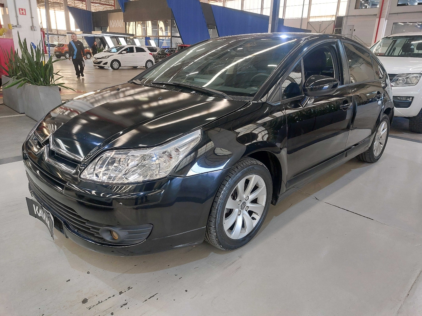 Carros Citroen C4 GLX Sedan 2012 usados | KAVAK Brasil