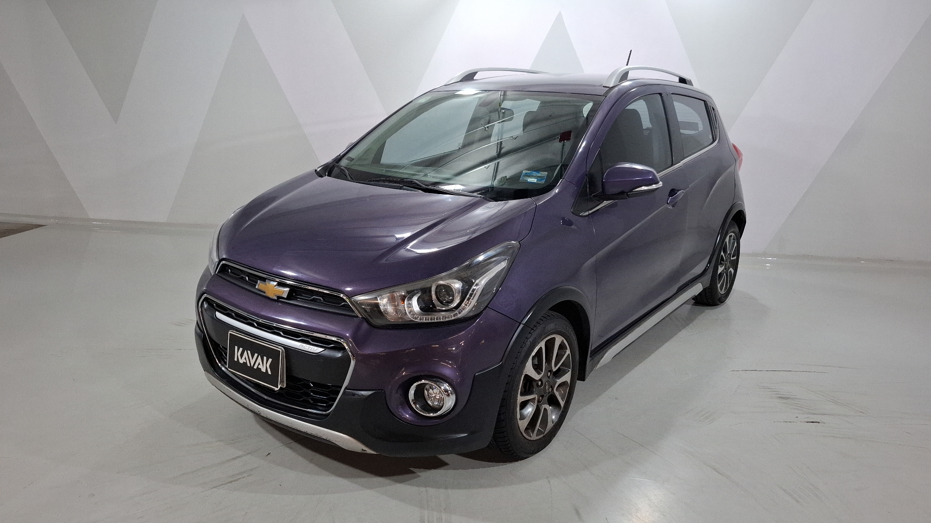 Autos Chevrolet Spark 1.4 ACTIV MT Hatchback 2017 usados | KAVAK México