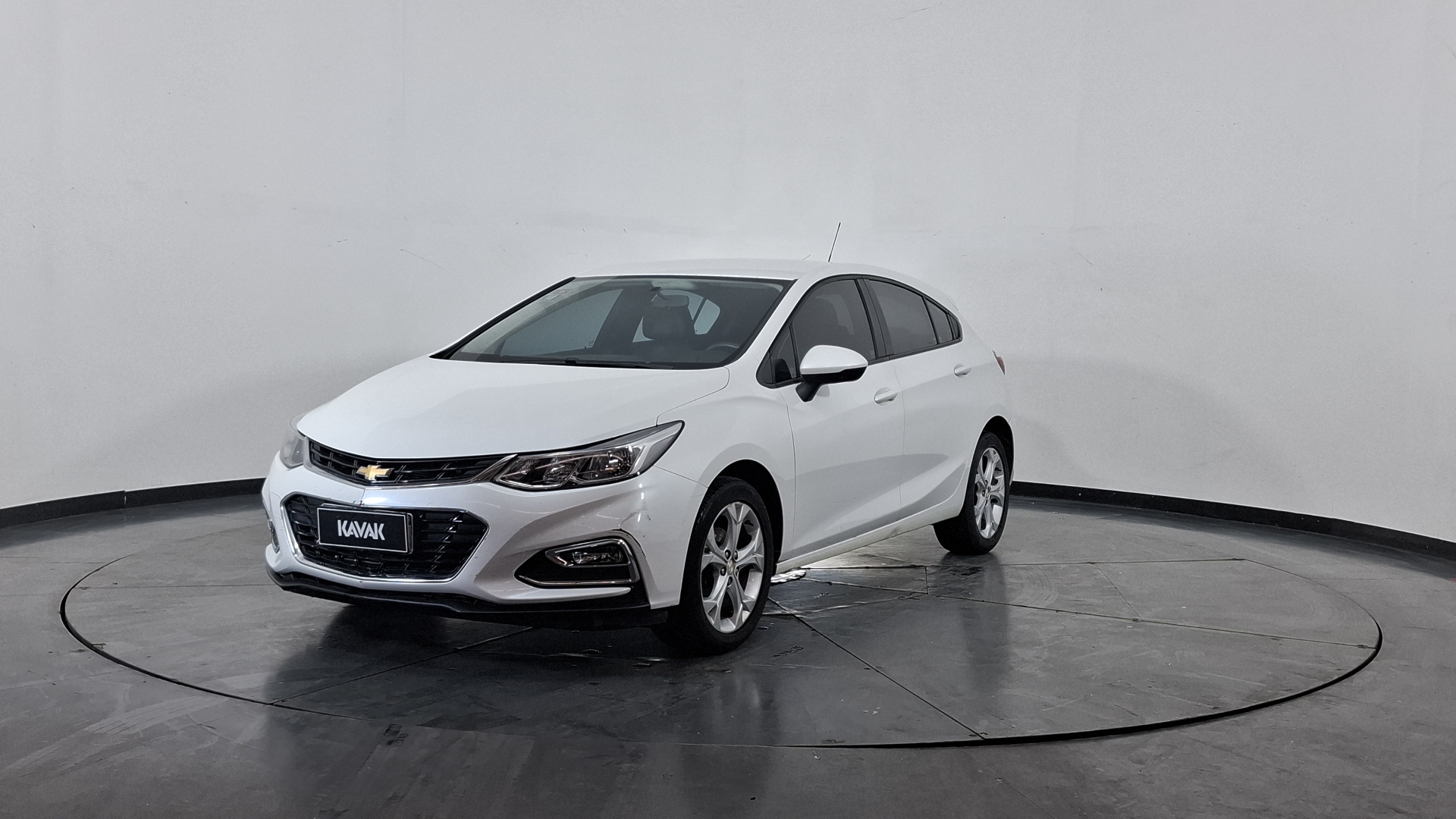 Autos Chevrolet Cruze Ii 1.4 LT Hatchback 2017 usados | KAVAK Argentina