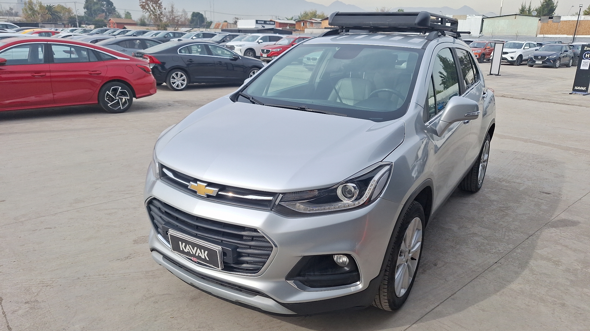 Autos Chevrolet Tracker 1.8 LT AUTO 4WD Suv 2018 usados | KAVAK Chile