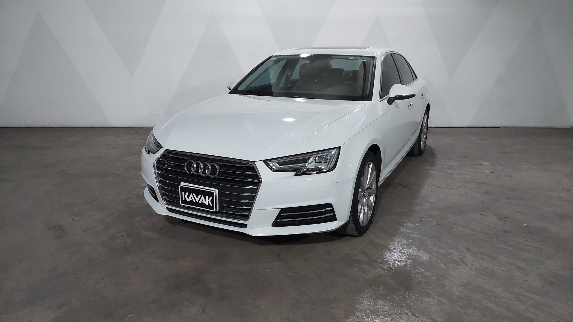 Autos Audi A4 2.0 ELITE DCT 4WD Sedan 2018 usados | KAVAK México
