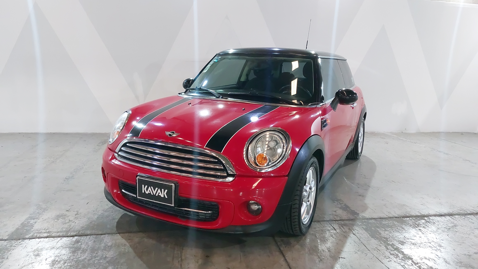 Autos Mini Cooper 1.6 COOPER CLASSIC Hatchback 2013 usados | KAVAK México