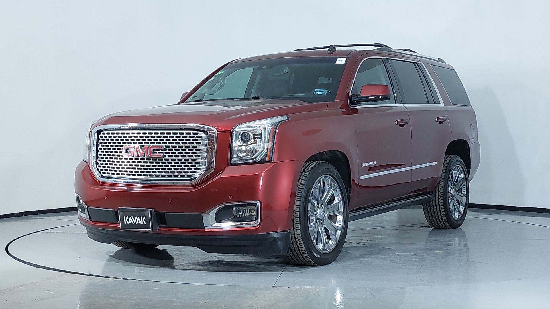 Autos Gmc Yukon 6.2 D DENALI AT 4WD Suv 2016 usados | KAVAK México