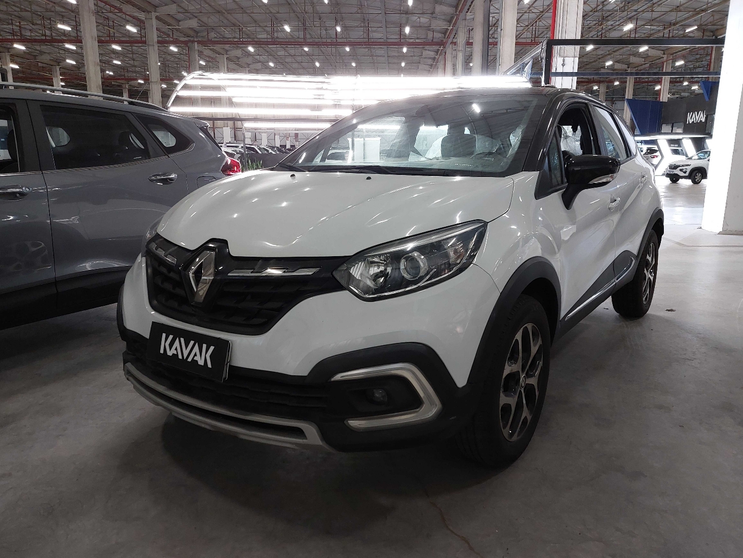 Carros Renault Captur INTENSE Suv 2022 usados | KAVAK Brasil