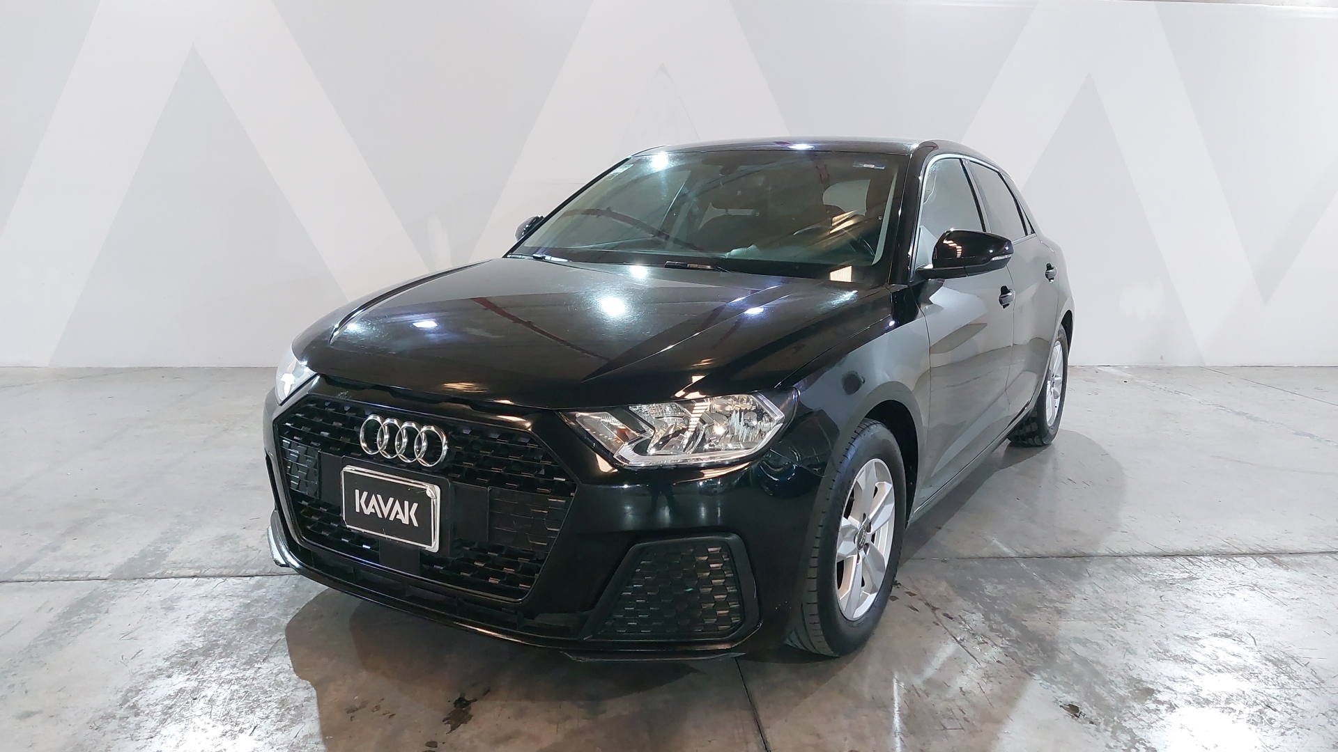 Autos Audi A1 1.0 SB 30 TFSI URBAN DCT Hatchback 2020 usados | KAVAK México