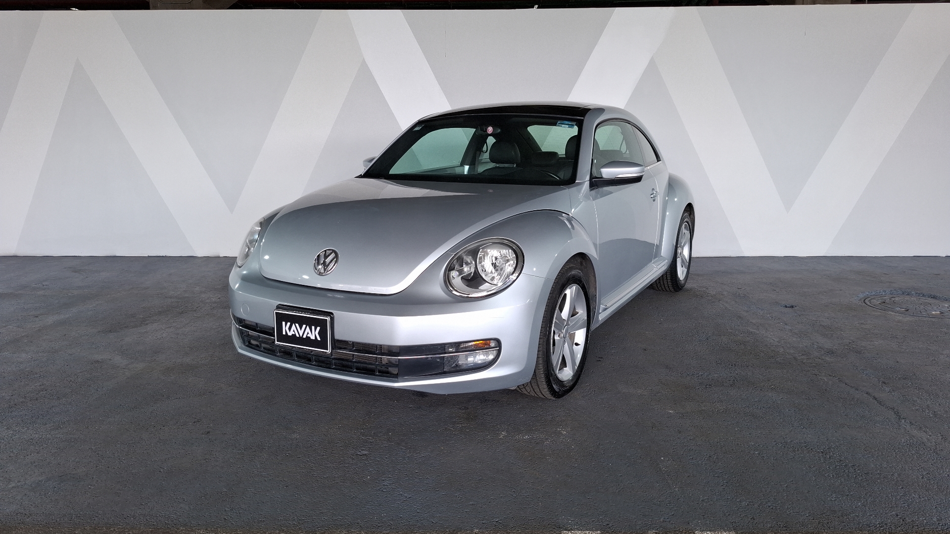 Autos Volkswagen Beetle 2.5 SPORTLINE TIPTRONIC Hatchback 2016 usados ...