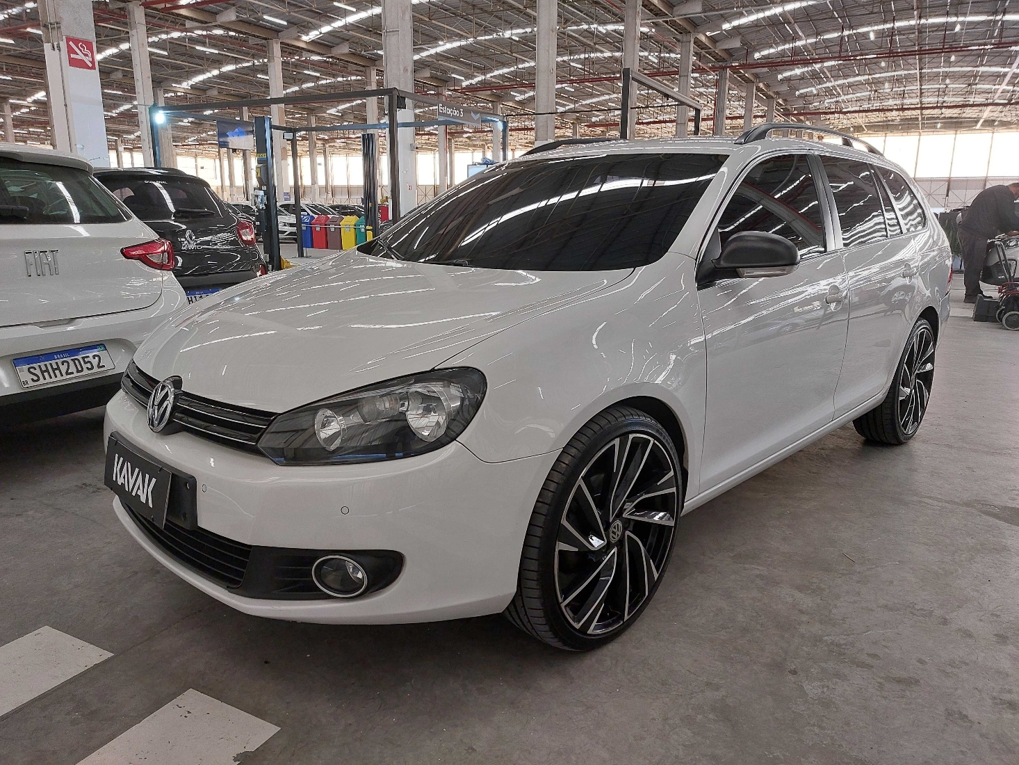 Carros Volkswagen Jetta I VARIANT Wagon 2012 usados | KAVAK Brasil