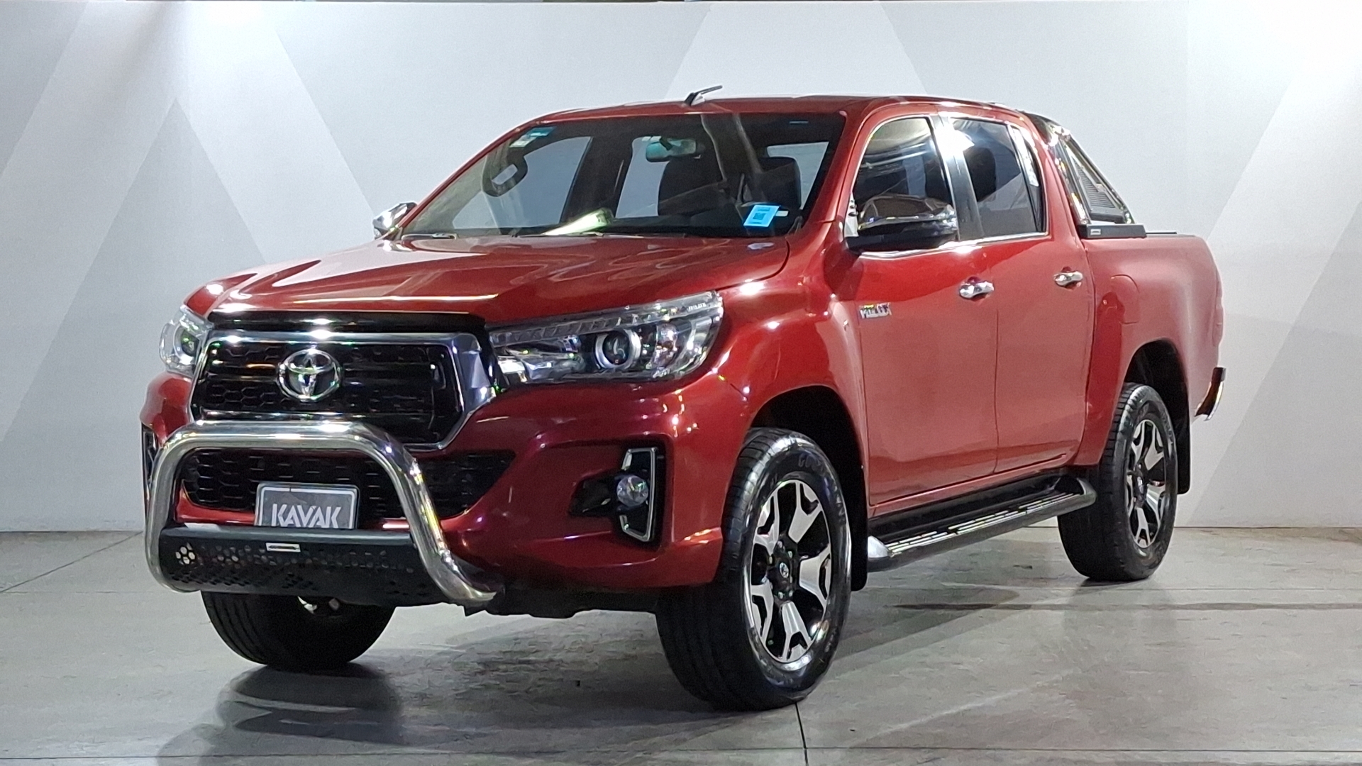 Autos Toyota Hilux 2.8 DOBLE CABINA DSL AT PLATINUM ROJO Pickup 2019 ...