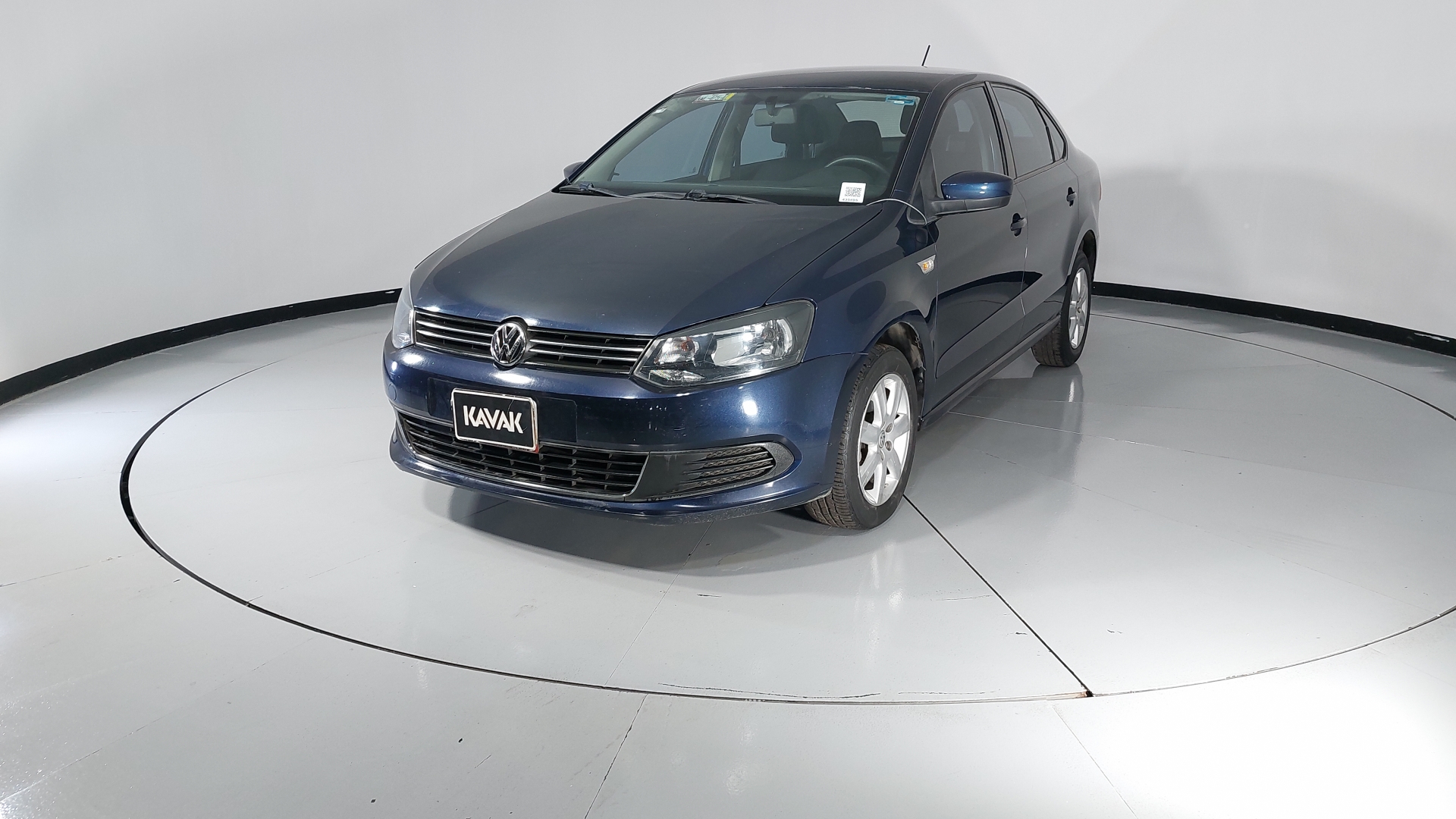 Autos Volkswagen Vento 1.6 ACTIVE MT Sedan 2015 usados | KAVAK México
