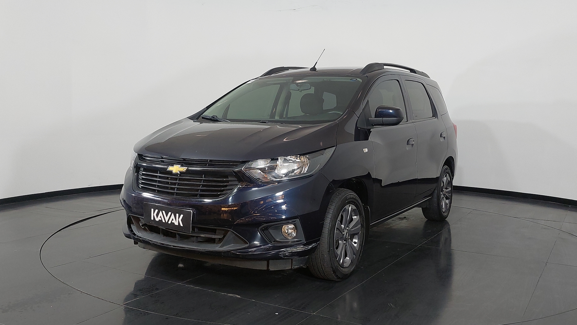 Carros Chevrolet Spin LTZ Minivan 2023 usados | KAVAK Brasil