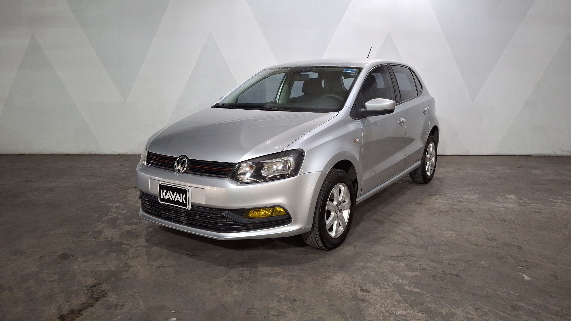 Autos Volkswagen Polo 1.6 MT Hatchback 2015 usados | KAVAK México