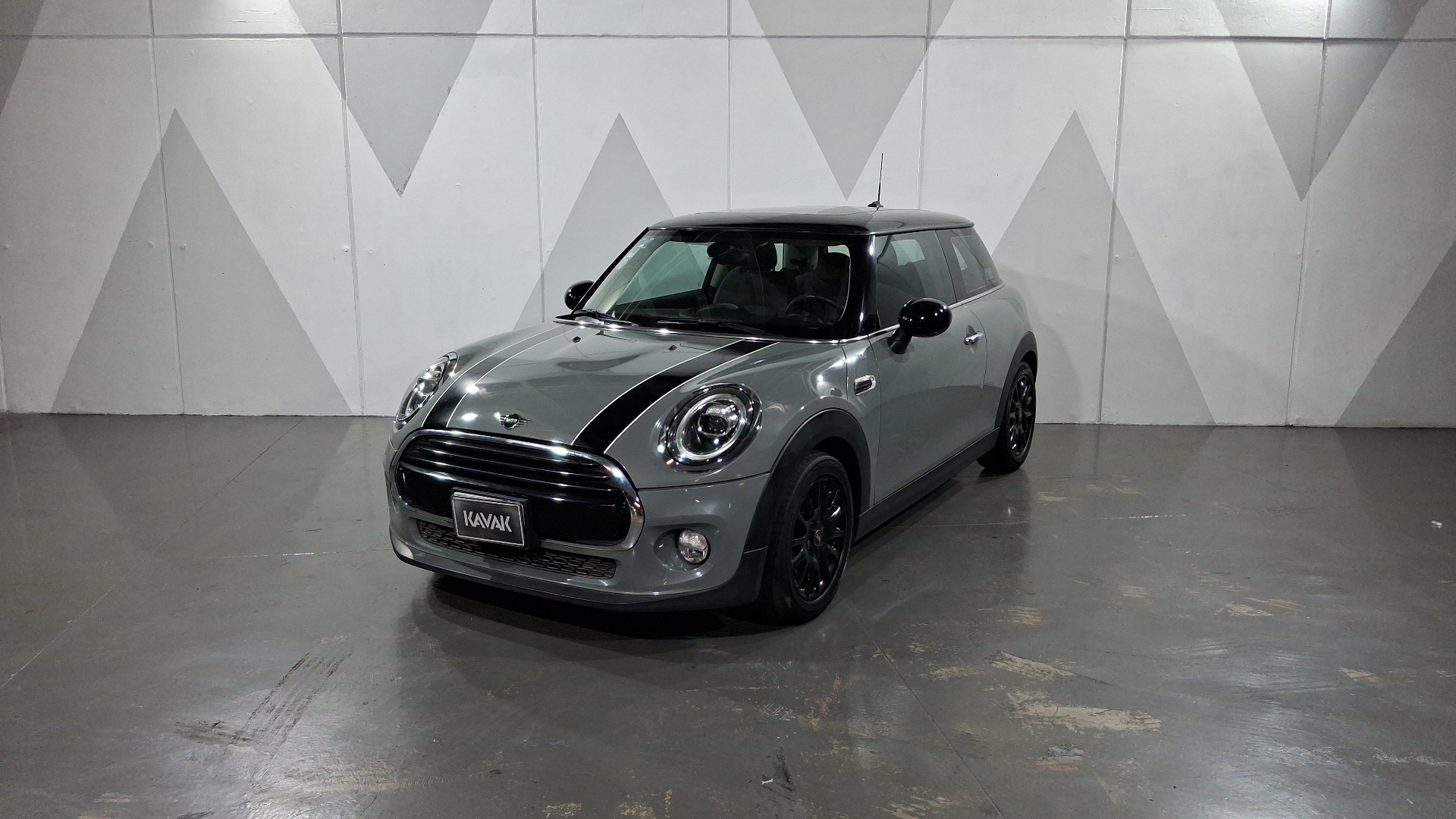 Autos Mini Cooper 1.5 COOPER CHILI DCT Hatchback 2019 usados | KAVAK México