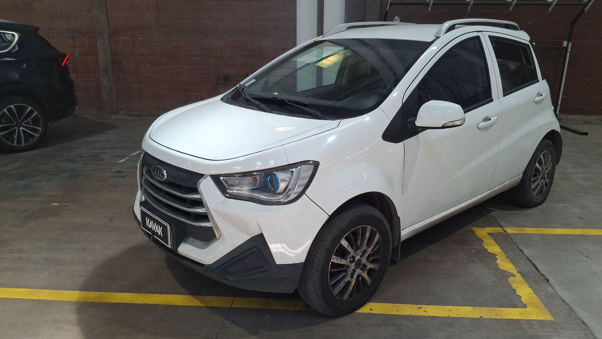 Autos Jac S1 1.3 COMFORT Suv 2019 usados | KAVAK Chile