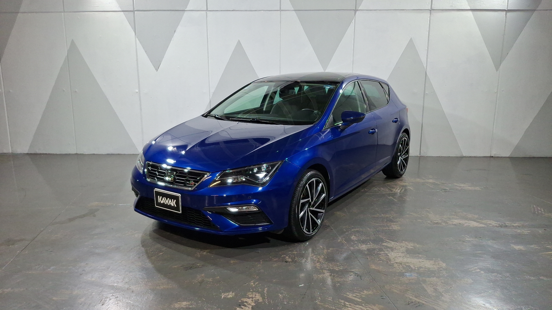 Autos Seat Leon 1.4 FR Hatchback 2020 usados | KAVAK México