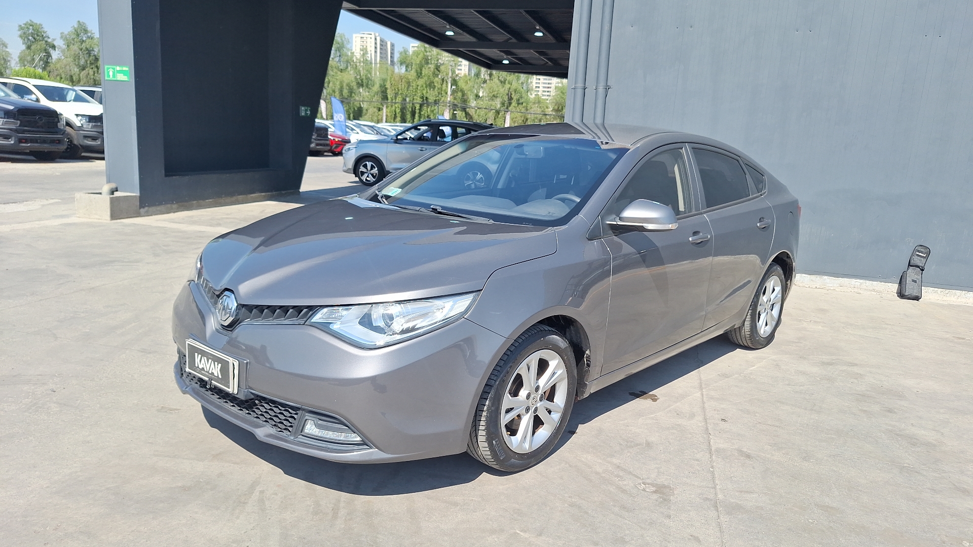 Autos Mg Gt 1.5 STD Sedan 2017 usados | KAVAK Chile