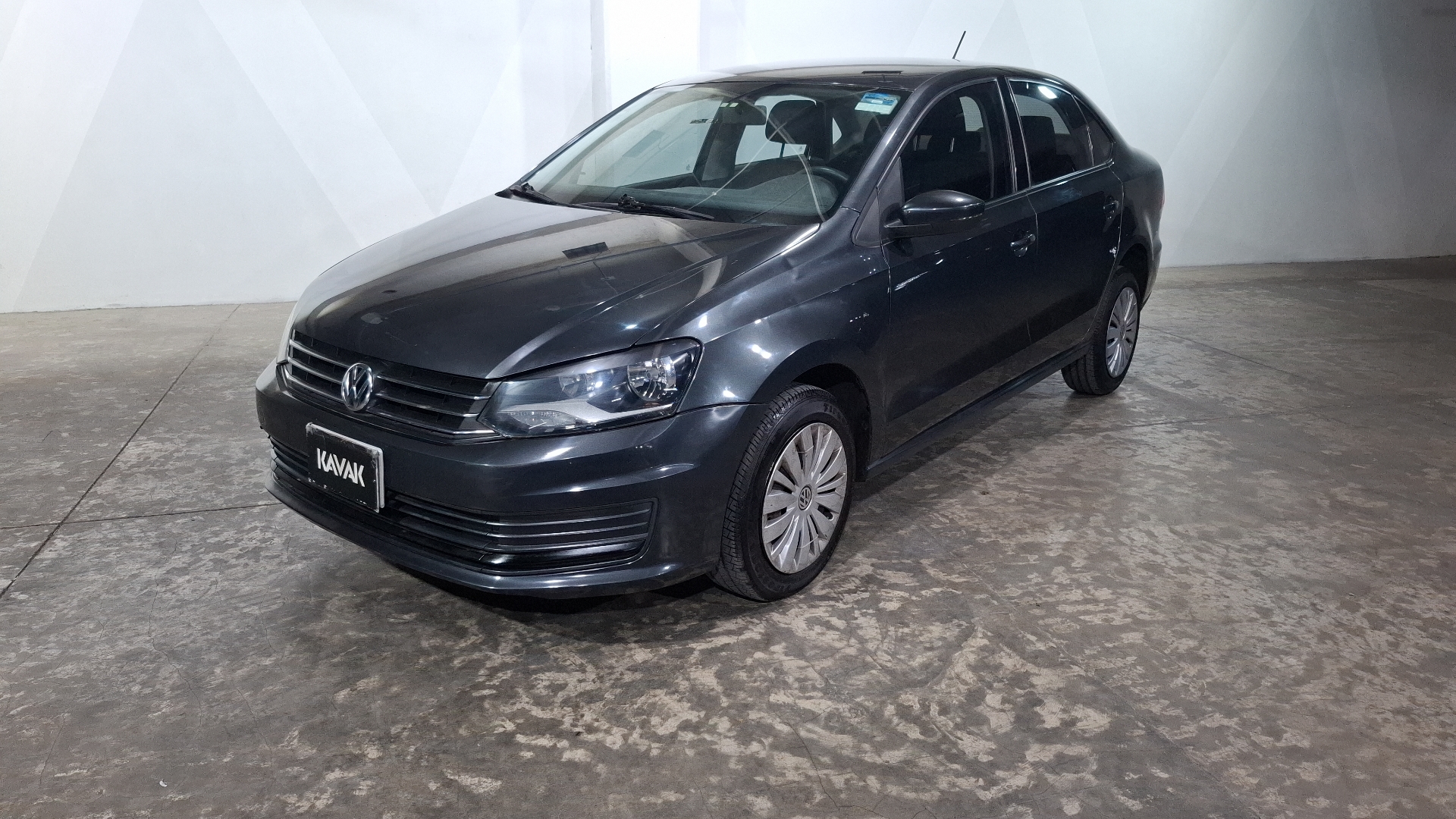 Autos Volkswagen Vento 1.6 STARTLINE MT Sedan 2017 usados | KAVAK México